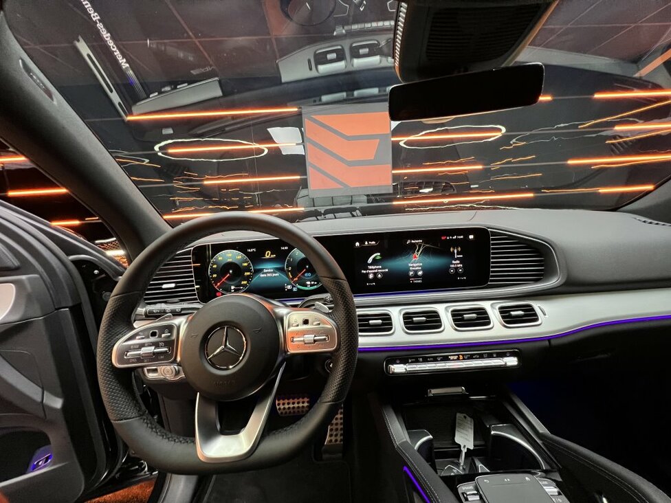 MERCEDES GLE 350 DE 4-MATIC AMG LINE | Excel Car