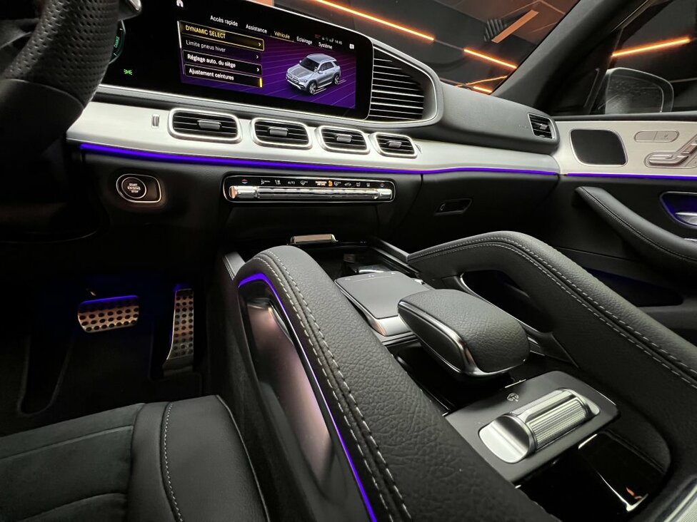 MERCEDES GLE 350 DE 4-MATIC AMG LINE | Excel Car