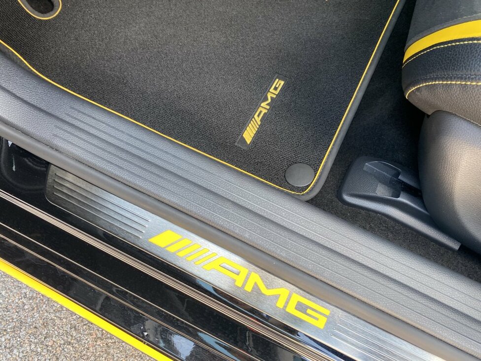 MERCEDES CLASSE A 45 AMG (2) 4MATIC EDITION 1 YELLOW NIGHT | Excel Car